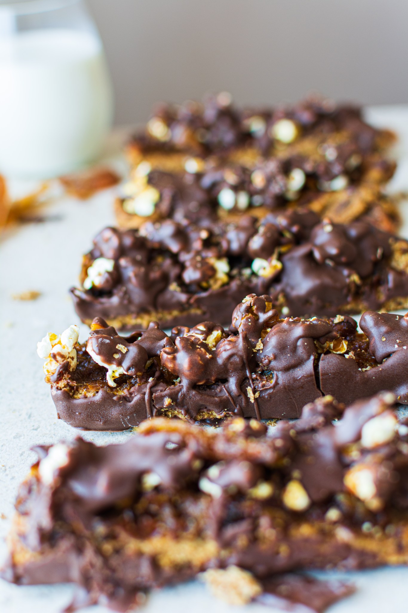 NO-BAKE CRUNCHY SNICKER BARS – Edenairs